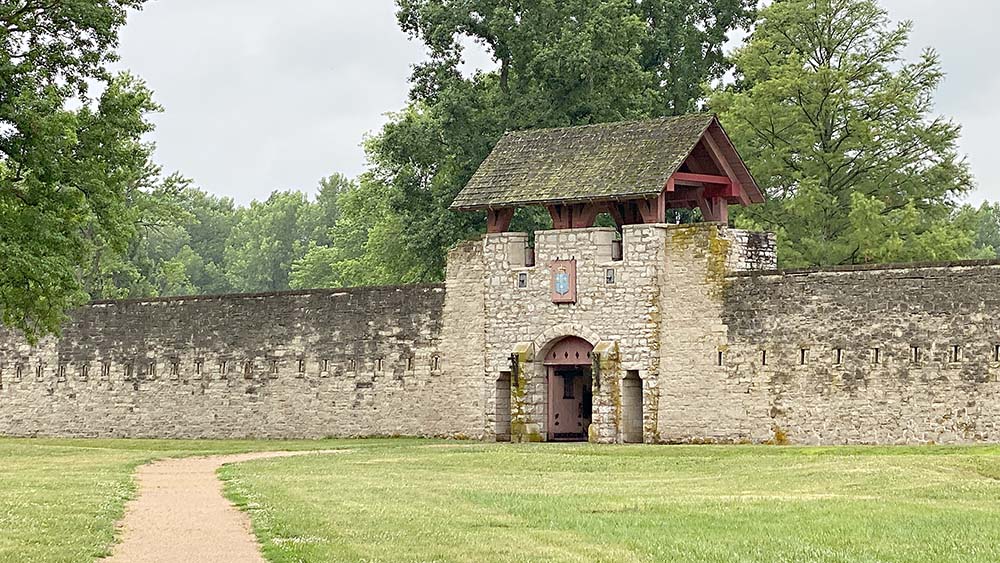 Fort De Chartres and Museum